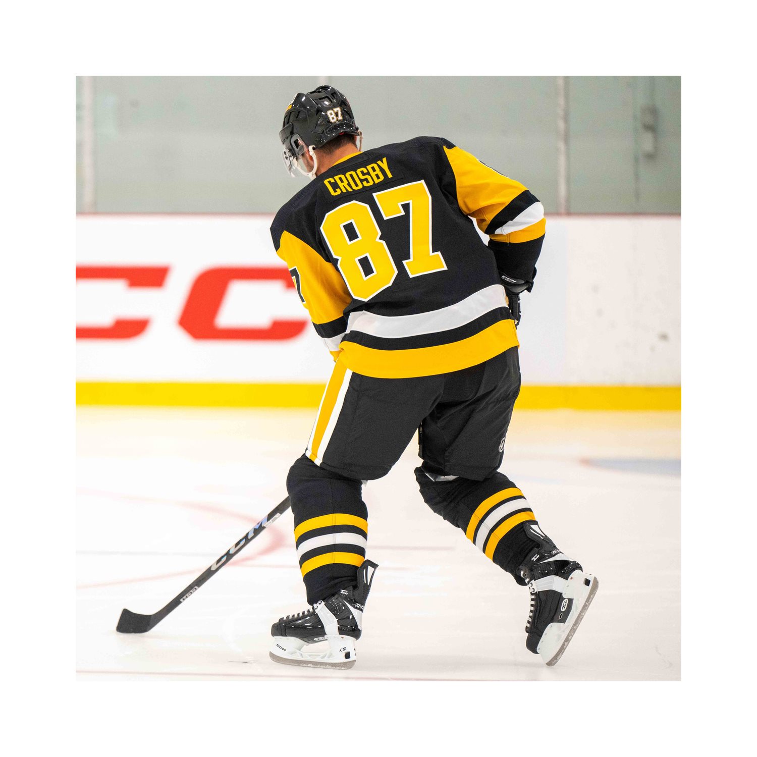 CCM Skates Retro Tacks 652 Pro Sr - Hockey Store