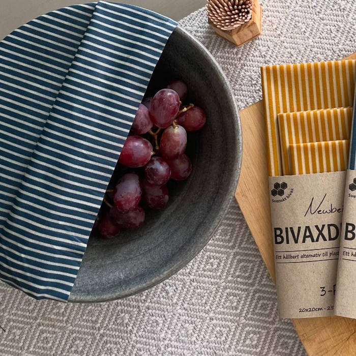 Newbeing Bivaxdukar Blå Rand, 3 st - Jordklok.se