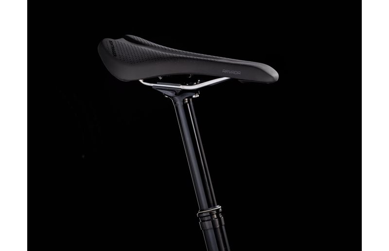 Köp Trek Heldämpad Mtb Slash 8 Matte Hex Blue från TREK