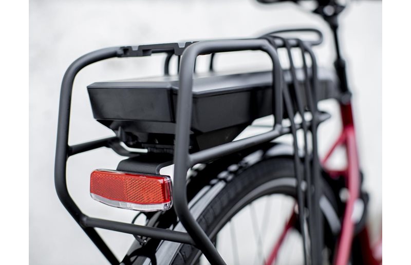 Trek Elcykel Dam District+ 4 Lowstep 300wh Rage Red online