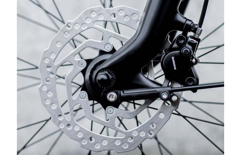 Trek Elcykel Dam District+ 4 Lowstep 400wh Rage Red | Cykloteket.se