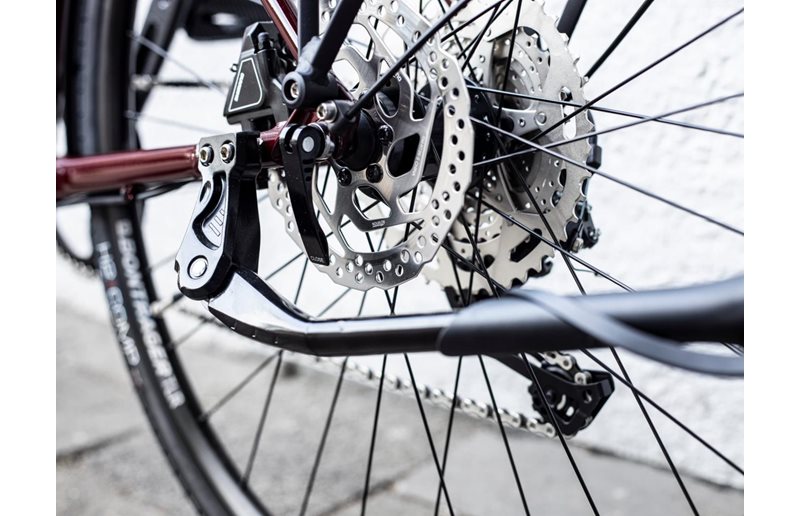 Köp Trek Hybridcykel Fx 3 Disc Equipped Viper Red To Cobra Blood Fade ...