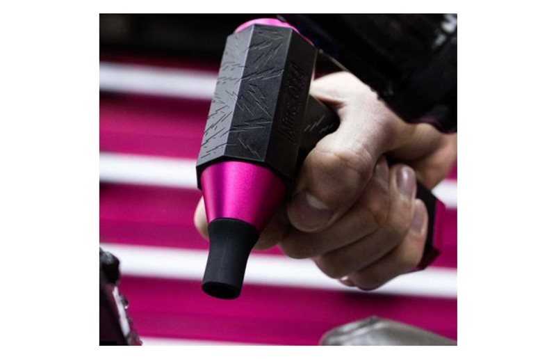 Köp Blow It - Mini Air Blower MUC-OFF Black/Pink från MUC-OFF