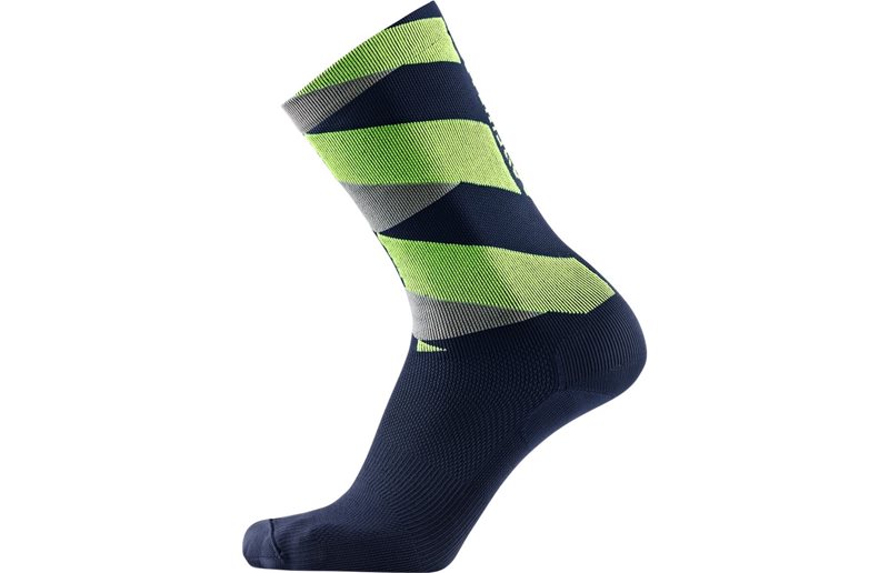 Köp Träningsstrumpor Gorewear Essential Signal Socks Orbit Blue/Lab ...